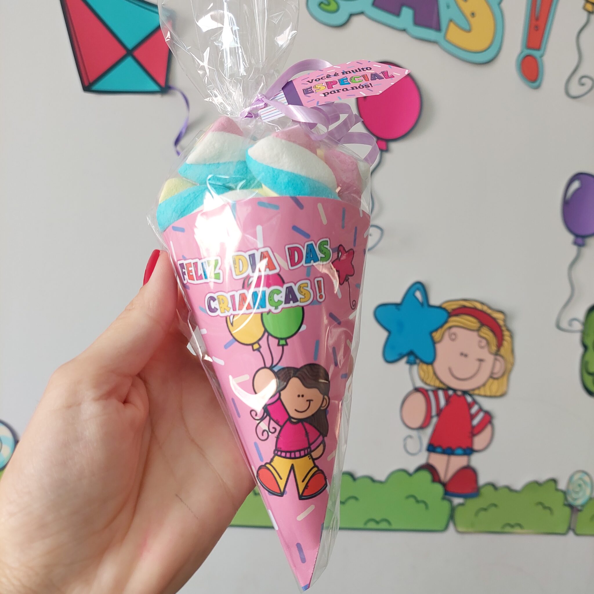 Painel Família – Prof com Amor – Professora e Escritora Tháfila Lorena